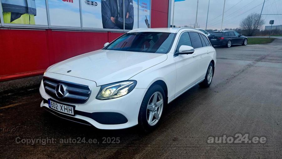 White Mercedes-Benz E-Class 2017 in Viljandi, with an engine capacity of 2.00 L and mileage of 305 thousand km for 16800 €, photo 2 on AUTOMOTO.COM.LV