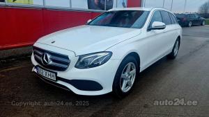 White Mercedes-Benz E-Class 2017 in Viljandi, with an engine capacity of 2.00 L and mileage of 305 thousand km for 16800 €, photo 19 on AUTOMOTO.COM.LV