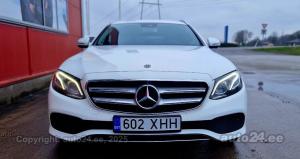 White Mercedes-Benz E-Class 2017 in Viljandi, with an engine capacity of 2.00 L and mileage of 305 thousand km for 16800 €, photo 20 on AUTOMOTO.COM.LV