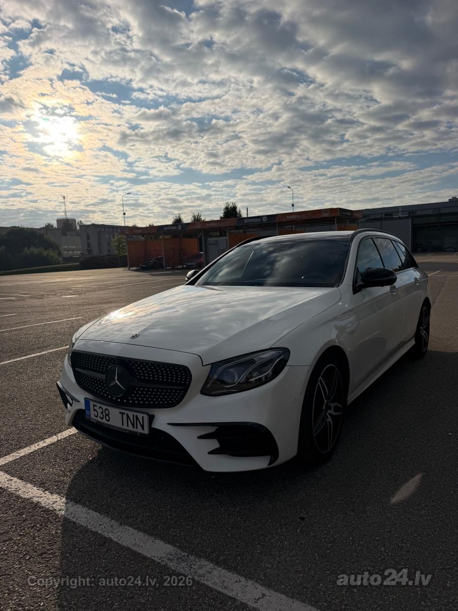 White Mercedes-Benz E-Class 2017 in Voru, with an engine capacity of 2.00 L and mileage of 281 thousand km for 18000 €, photo 1 on AUTOMOTO.COM.LV
