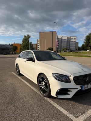 White Mercedes-Benz E-Class 2017 in Voru, with an engine capacity of 2.00 L and mileage of 281 thousand km for 18000 €, photo 4 on AUTOMOTO.COM.LV