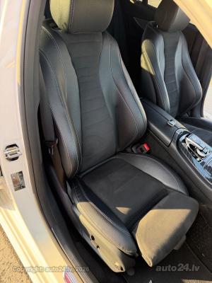 White Mercedes-Benz E-Class 2017 in Voru, with an engine capacity of 2.00 L and mileage of 281 thousand km for 18000 €, photo 16 on AUTOMOTO.COM.LV