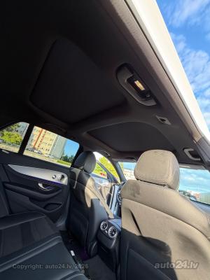 White Mercedes-Benz E-Class 2017 in Voru, with an engine capacity of 2.00 L and mileage of 281 thousand km for 18000 €, photo 19 on AUTOMOTO.COM.LV
