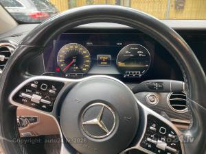 White Mercedes-Benz E-Class 2018 in Tallinn, with an engine capacity of 2.00 L and mileage of 158 thousand km for 26000 €, photo 12 on AUTOMOTO.COM.LV