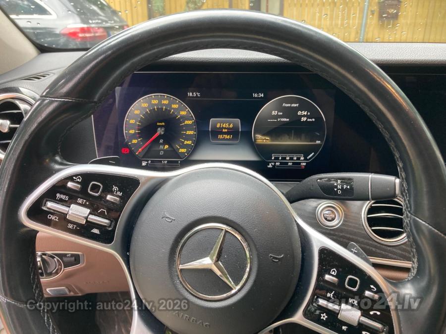 White Mercedes-Benz E-Class 2018 in Tallinn, with an engine capacity of 2.00 L and mileage of 158 thousand km for 26000 €, photo 12 on AUTOMOTO.COM.LV
