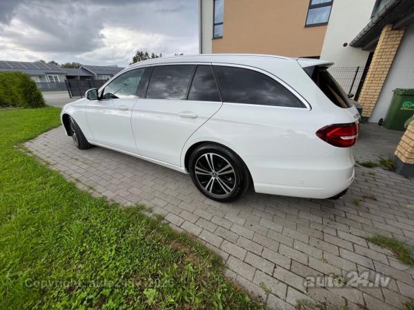 Balts Mercedes-Benz E-Class 2019 Tallina, ar dzinēja tilpumu 2.00 L un nobraukumu 154 tūkst. km par 22900 €, foto 3 vietnē AUTOMOTO.COM.LV