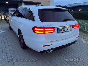 White Mercedes-Benz E-Class 2019 in Tallinn, with an engine capacity of 2.00 L and mileage of 154 thousand km for 22900 €, photo 5 on AUTOMOTO.COM.LV