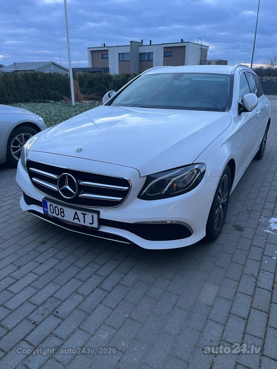White Mercedes-Benz E-Class 2019 in Tallinn, with an engine capacity of 2.00 L and mileage of 154 thousand km for 22900 €, photo 7 on AUTOMOTO.COM.LV