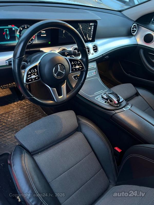 Balts Mercedes-Benz E-Class 2019 Tallina, ar dzinēja tilpumu 2.00 L un nobraukumu 154 tūkst. km par 22900 €, foto 9 vietnē AUTOMOTO.COM.LV