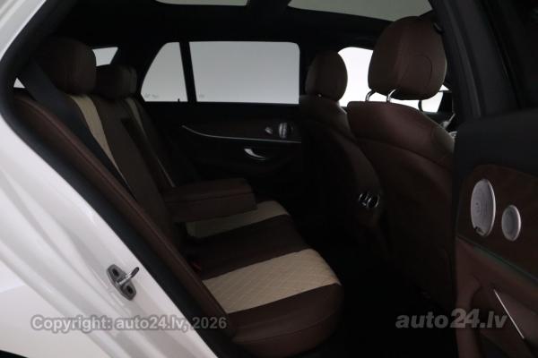 Balts Mercedes-Benz E-Class 2020 Tallina, ar dzinēja tilpumu 2.00 L un nobraukumu 106 tūkst. km par 30500 €, foto 10 vietnē AUTOMOTO.COM.LV