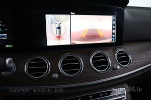 White Mercedes-Benz E-Class 2020 in Tallinn, with an engine capacity of 2.00 L and mileage of 106 thousand km for 30500 €, photo 15 on AUTOMOTO.COM.LV