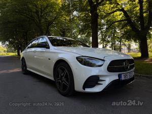 Белый Мерседес Е-Класс 2021 в Таллин, объемом двигателя 2.00 л и пробегом 136 тыс. км за 30900 €, фото  на AUTOMOTO.COM.LV