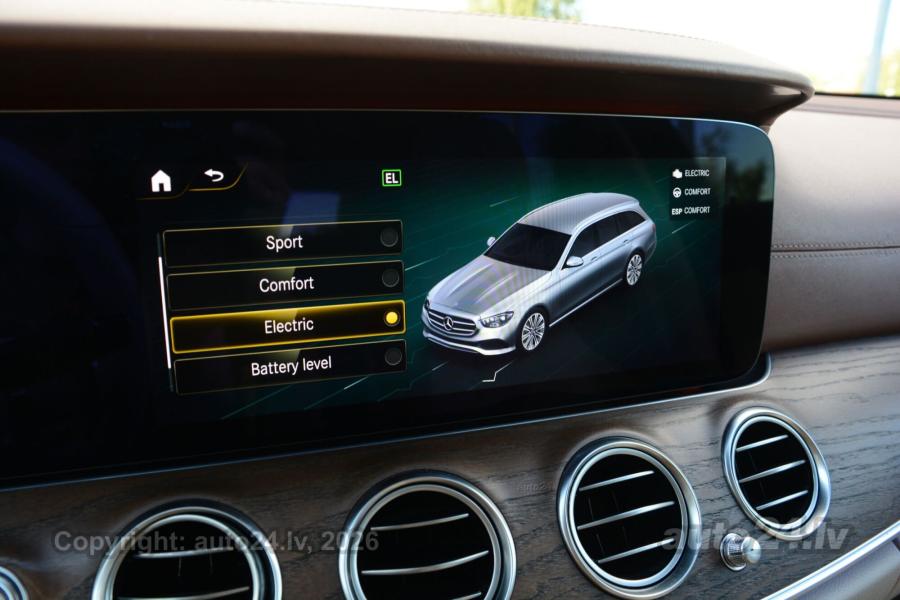 Balts Mercedes-Benz E-Class 2021 Tallina, ar dzinēja tilpumu 2.00 L un nobraukumu 95 tūkst. km par 39999 €, foto 19 vietnē AUTOMOTO.COM.LV