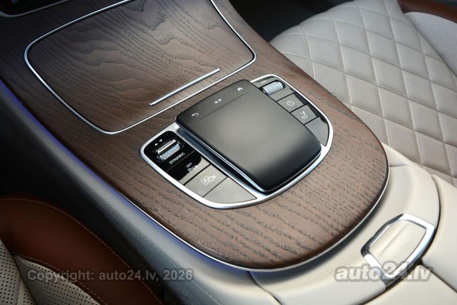 Balts Mercedes-Benz E-Class 2021 Tallina, ar dzinēja tilpumu 2.00 L un nobraukumu 95 tūkst. km par 39999 €, foto 21 vietnē AUTOMOTO.COM.LV