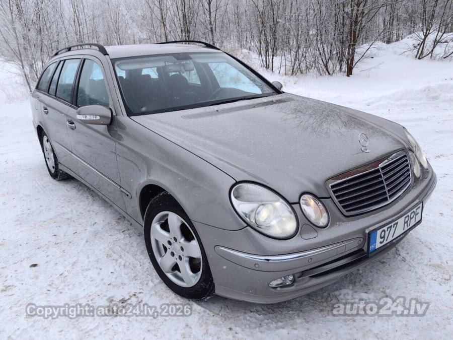 Yellow Mercedes-Benz E-Class 2003 in Tartu, with an engine capacity of 3.20 L and mileage of 338 thousand km for 5099 €, photo 1 on AUTOMOTO.COM.LV