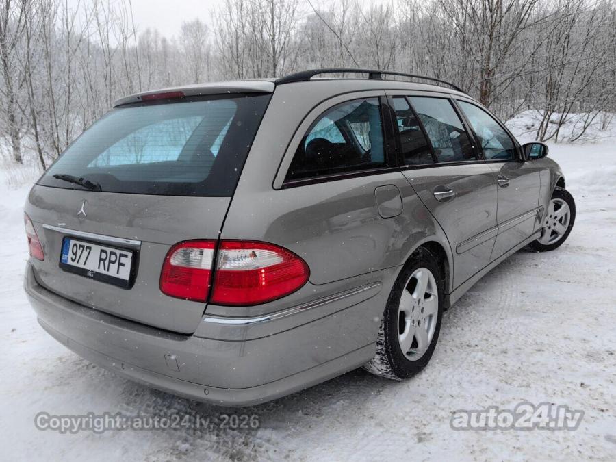 Yellow Mercedes-Benz E-Class 2003 in Tartu, with an engine capacity of 3.20 L and mileage of 338 thousand km for 5099 €, photo 2 on AUTOMOTO.COM.LV