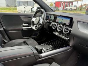 Black Mercedes-Benz EQA 2021 in Vilnius, with an engine capacity of 0.00 L and mileage of 108 thousand km for 23900 €, photo 20 on AUTOMOTO.COM.LV