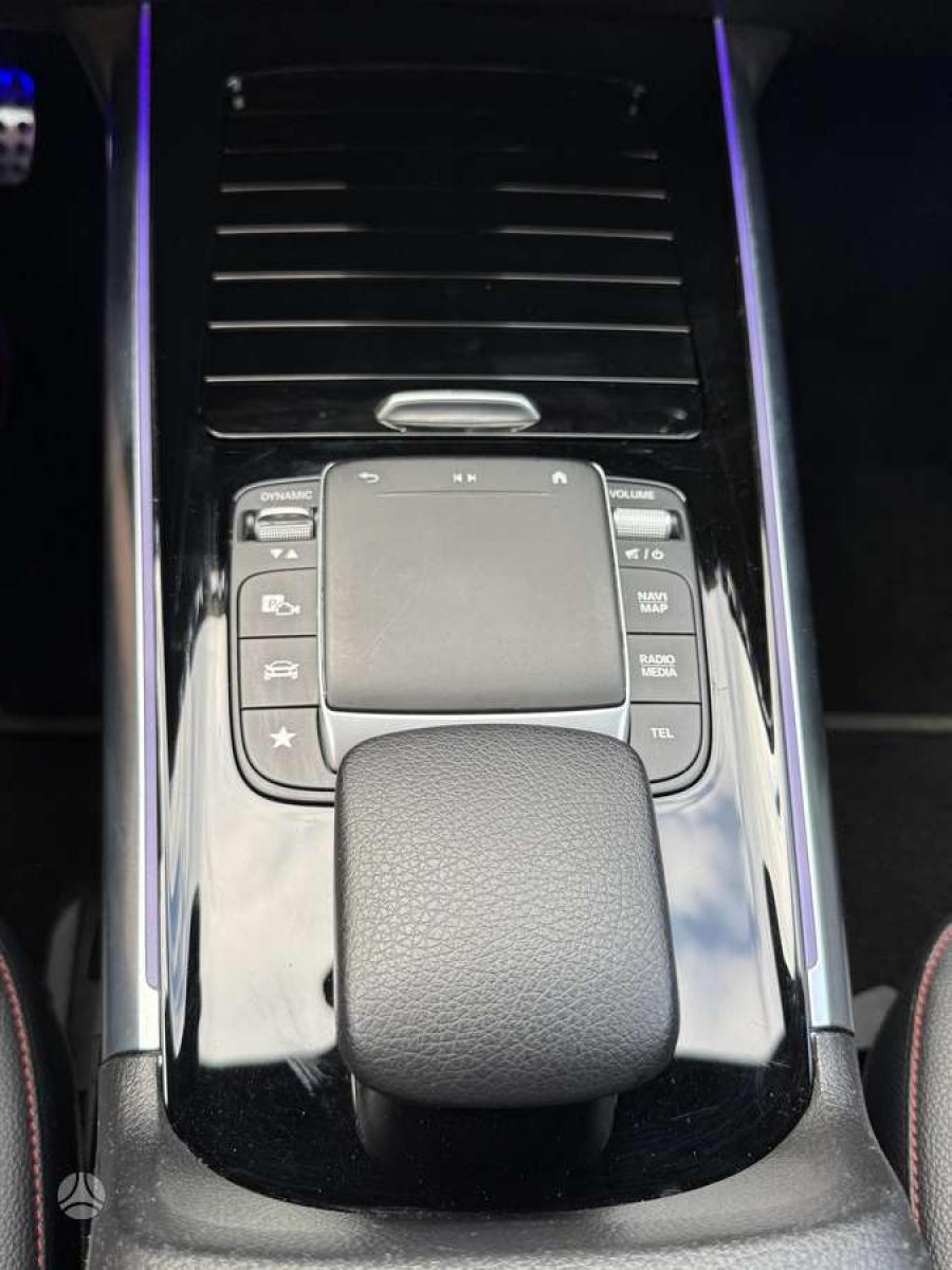 Black Mercedes-Benz EQA 2021 in Vilnius, with an engine capacity of 0.00 L and mileage of 108 thousand km for 23900 €, photo 34 on AUTOMOTO.COM.LV
