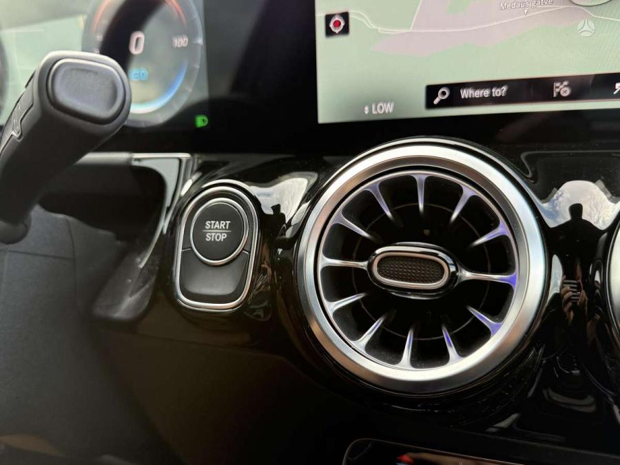 Black Mercedes-Benz EQA 2021 in Vilnius, with an engine capacity of 0.00 L and mileage of 108 thousand km for 23900 €, photo 36 on AUTOMOTO.COM.LV
