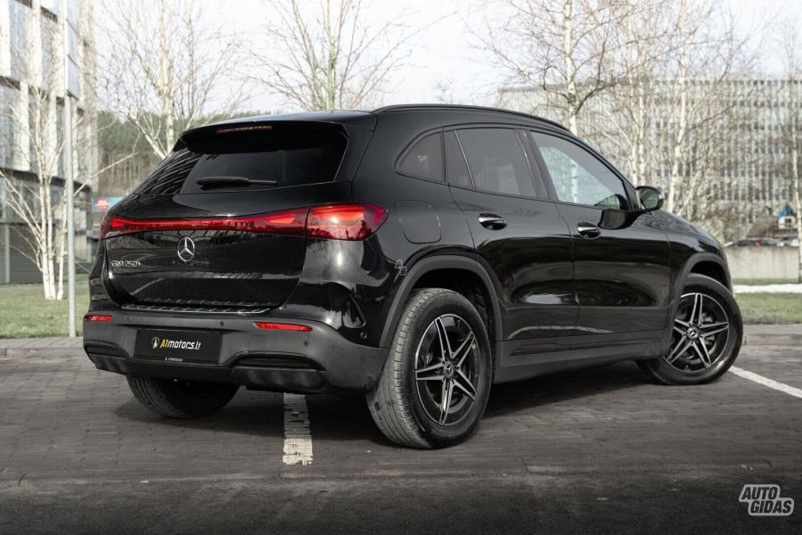 Black Mercedes-Benz EQA 2023 in Vilnius, with an engine capacity of 0.00 L and mileage of 22 thousand km for 32950 €, photo 4 on AUTOMOTO.COM.LV