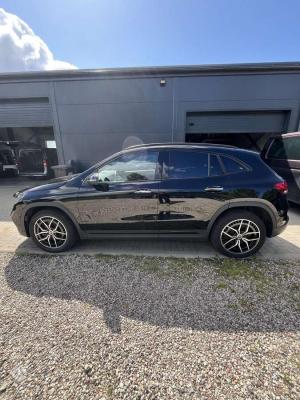 Melns Mercedes-Benz EQA 2023 Kauņa, ar dzinēja tilpumu 0.00 L un nobraukumu 66 tūkst. km par 14900 €, foto 3 vietnē AUTOMOTO.COM.LV