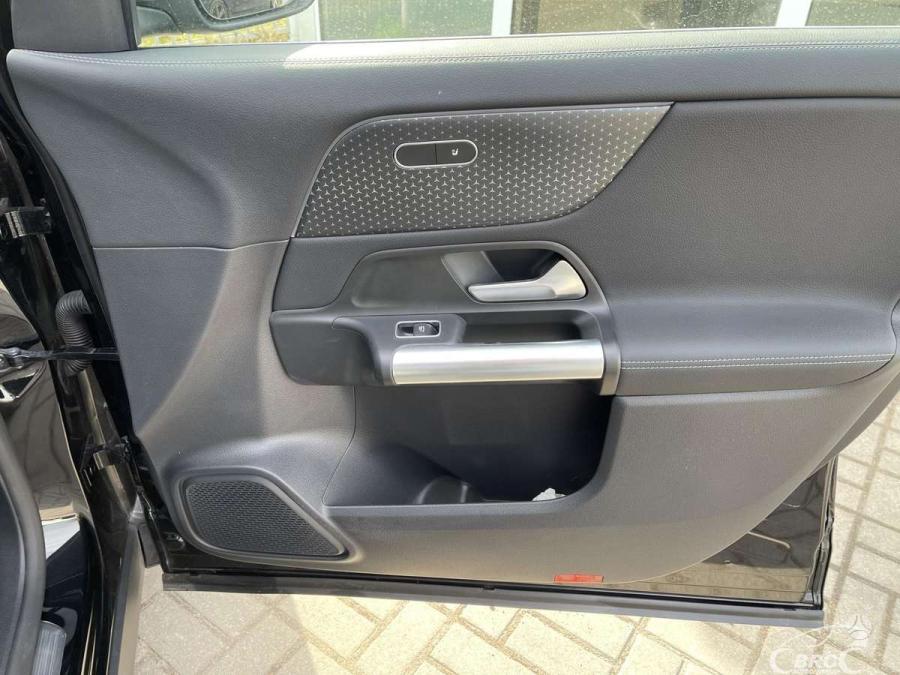 Melns Mercedes-Benz EQA 2026 Klaipėda, ar dzinēja tilpumu 0.00 L un nobraukumu 16 tūkst. km par 38000 €, foto 6 vietnē AUTOMOTO.COM.LV
