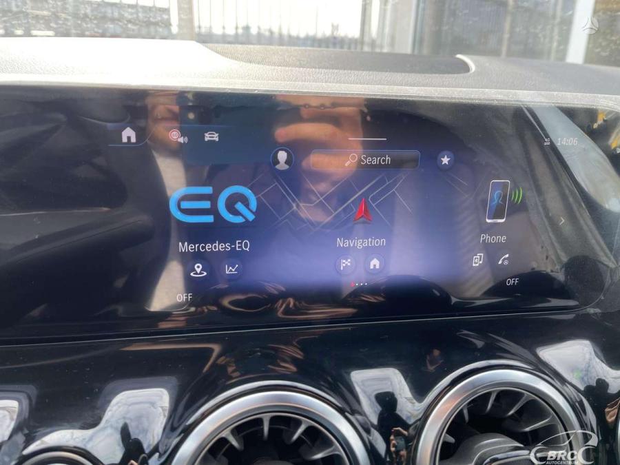 Melns Mercedes-Benz EQA 2026 Klaipėda, ar dzinēja tilpumu 0.00 L un nobraukumu 16 tūkst. km par 38000 €, foto 31 vietnē AUTOMOTO.COM.LV