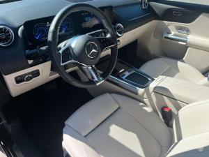 Black Mercedes-Benz EQA 2026 in Kaunas, with an engine capacity of 0.00 L and mileage of 10 thousand km for 45900 €, photo 10 on AUTOMOTO.COM.LV