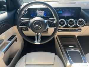 Black Mercedes-Benz EQA 2026 in Kaunas, with an engine capacity of 0.00 L and mileage of 10 thousand km for 45900 €, photo 12 on AUTOMOTO.COM.LV