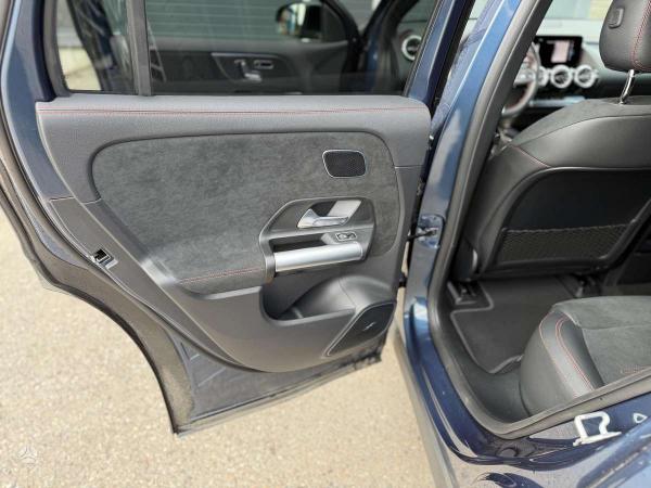 Blue Mercedes-Benz EQA 2023 in Kaunas, with an engine capacity of 0.00 L and mileage of 9 thousand km for 27350 €, photo 9 on AUTOMOTO.COM.LV
