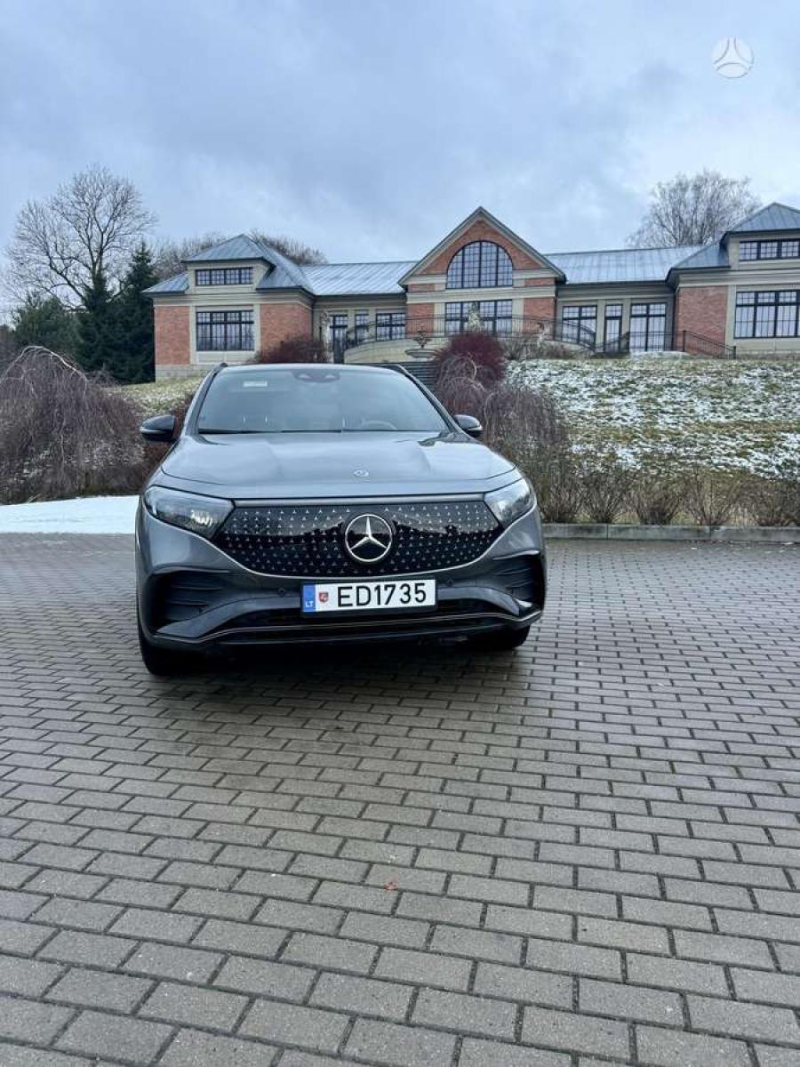 Pelēks Mercedes-Benz EQA 2022 Viļņa, ar dzinēja tilpumu 0.00 L un nobraukumu 27 tūkst. km par 30999 €, foto 1 vietnē AUTOMOTO.COM.LV