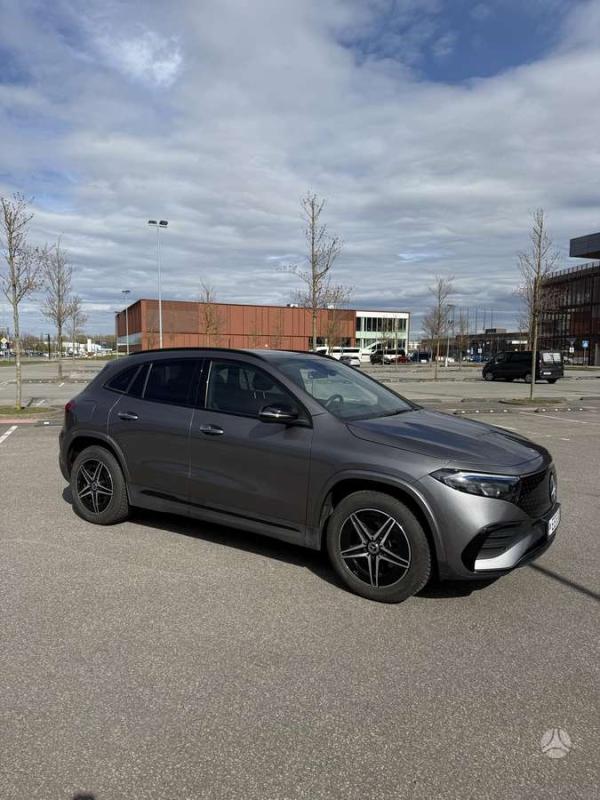 Grey Mercedes-Benz EQA 2025 in Klaipeda, with an engine capacity of 0.00 L and mileage of 18 thousand km for 41000 €, photo 5 on AUTOMOTO.COM.LV