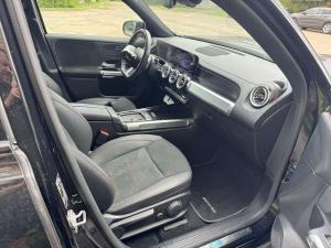 Black Mercedes-Benz EQB 2024 in Gargzdai, with an engine capacity of 0.00 L and mileage of 82 thousand km for 18500 €, photo 6 on AUTOMOTO.COM.LV