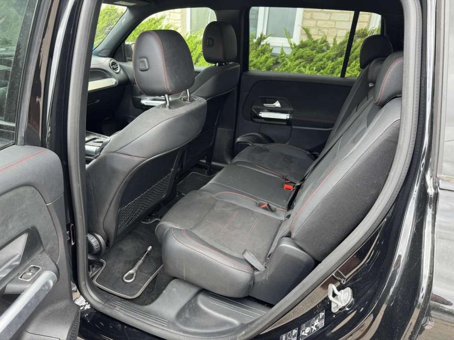 Black Mercedes-Benz EQB 2024 in Gargzdai, with an engine capacity of 0.00 L and mileage of 82 thousand km for 18500 €, photo 10 on AUTOMOTO.COM.LV