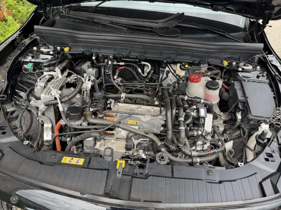 Black Mercedes-Benz EQB 2024 in Gargzdai, with an engine capacity of 0.00 L and mileage of 82 thousand km for 18500 €, photo 18 on AUTOMOTO.COM.LV