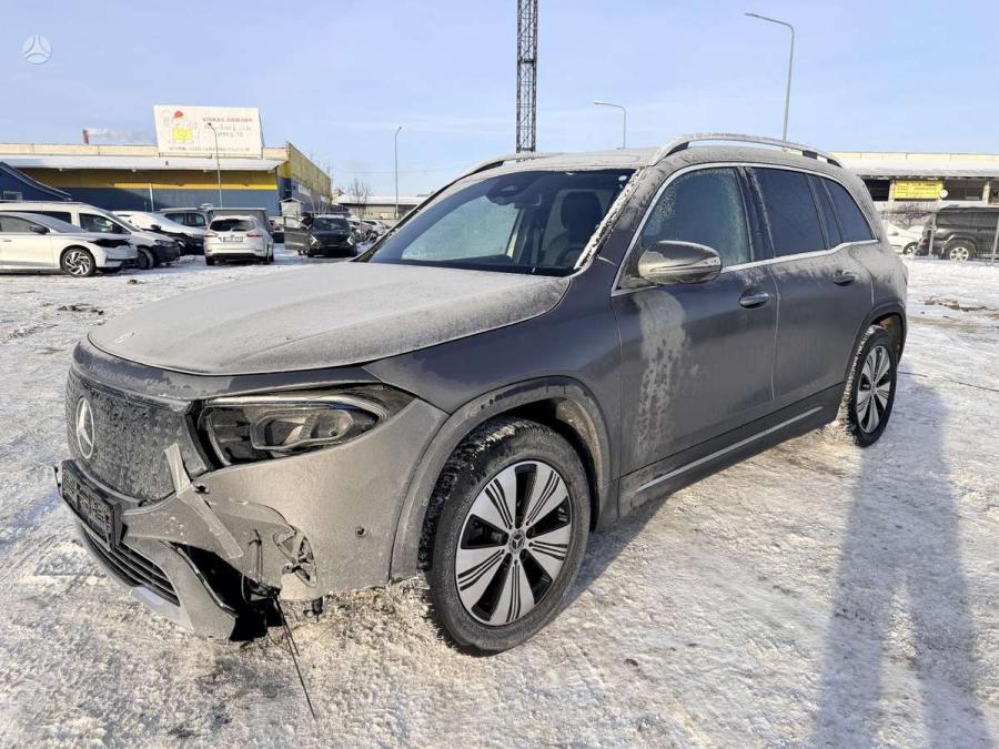 Pelēks Mercedes-Benz EQB 2024 Šauļi, ar dzinēja tilpumu 0.00 L un nobraukumu 13 tūkst. km par 24900 €, foto 1 vietnē AUTOMOTO.COM.LV