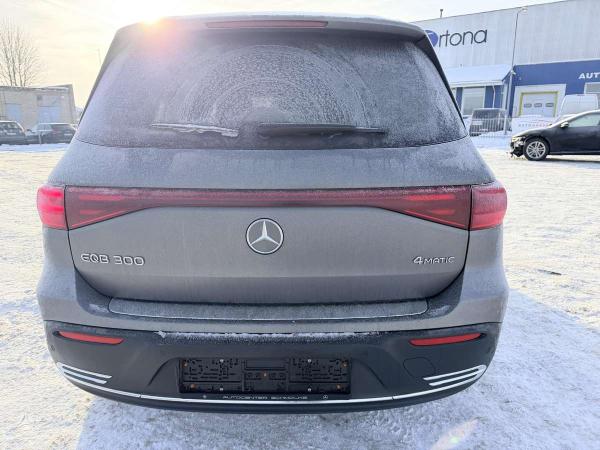 Pelēks Mercedes-Benz EQB 2024 Šauļi, ar dzinēja tilpumu 0.00 L un nobraukumu 13 tūkst. km par 24900 €, foto 5 vietnē AUTOMOTO.COM.LV