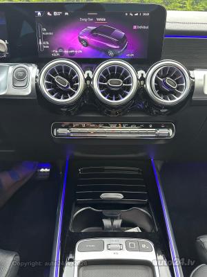 Sarkans Mercedes-Benz EQB 2025 Tallina, ar dzinēja tilpumu 0.00 L un nobraukumu 36 tūkst. km par 42990 €, foto 24 vietnē AUTOMOTO.COM.LV