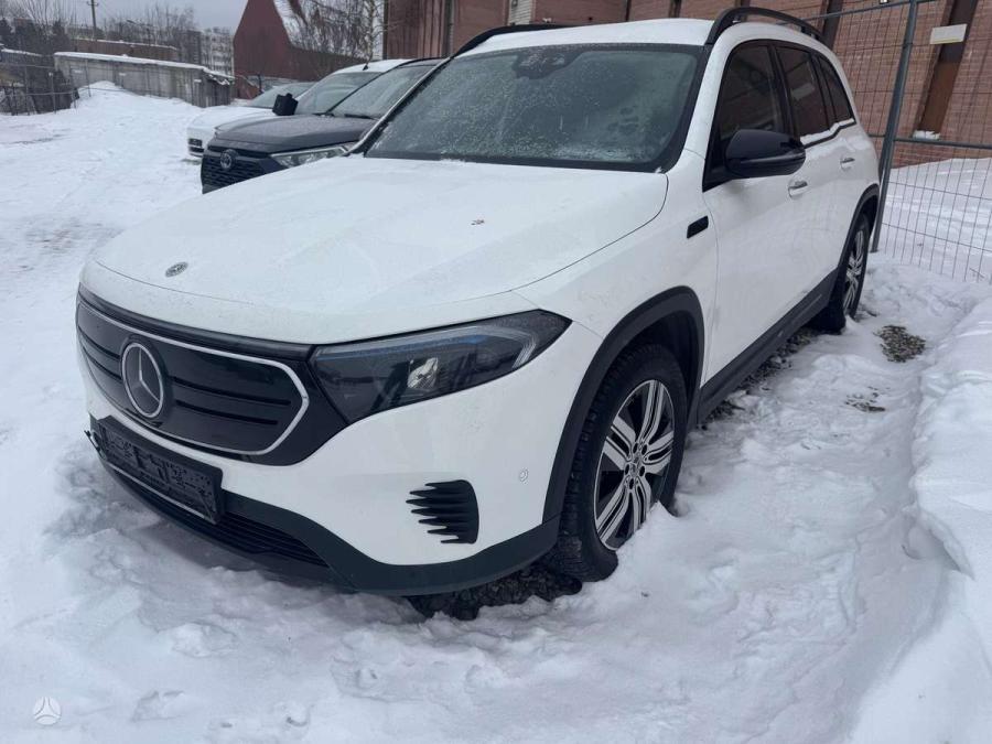 White Mercedes-Benz EQB 2022 in Klaipeda, with an engine capacity of 0.00 L and mileage of 215 thousand km for 15700 €, photo 2 on AUTOMOTO.COM.LV