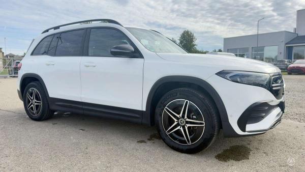 White Mercedes-Benz EQB 2023 in Siauliai, with an engine capacity of 0.00 L and mileage of 94 thousand km for 22350 €, photo 4 on AUTOMOTO.COM.LV