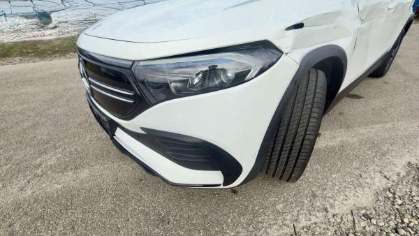 White Mercedes-Benz EQB 2023 in Siauliai, with an engine capacity of 0.00 L and mileage of 94 thousand km for 22350 €, photo 9 on AUTOMOTO.COM.LV