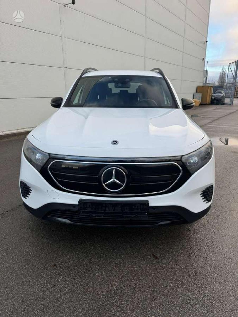 Balts Mercedes-Benz EQB 2022 Klaipėda, ar dzinēja tilpumu 0.00 L un nobraukumu 227 tūkst. km par 16800 €, foto 3 vietnē AUTOMOTO.COM.LV
