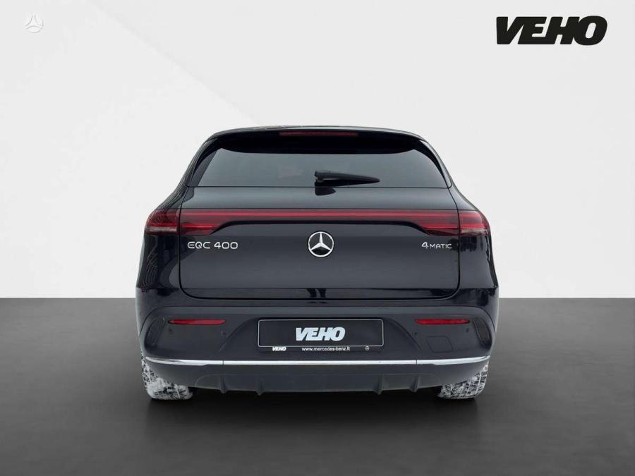 Melns Mercedes-Benz EQC 2020 Viļņa, ar dzinēja tilpumu 0.00 L un nobraukumu 95 tūkst. km par 31900 €, foto 4 vietnē AUTOMOTO.COM.LV