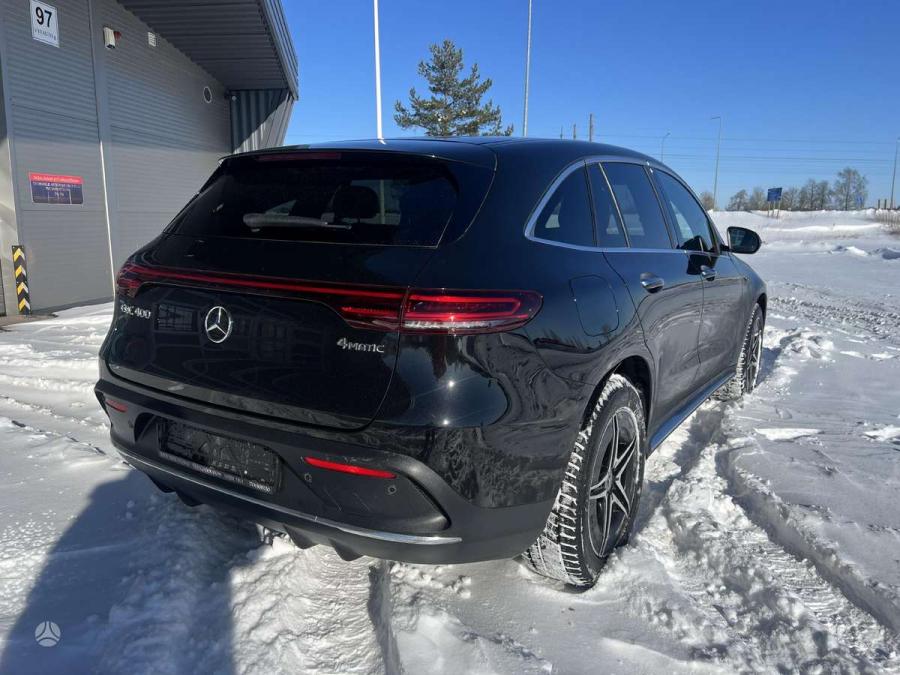 Black Mercedes-Benz EQC 2020 in Radviliskis, with an engine capacity of 0.00 L and mileage of 170 thousand km for 26800 €, photo 11 on AUTOMOTO.COM.LV