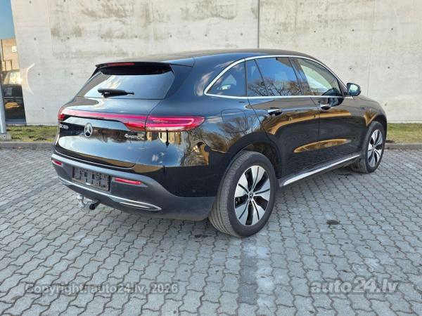 Melns Mercedes-Benz EQC 2020 Viljandi, ar dzinēja tilpumu 0.00 L un nobraukumu 130 tūkst. km par 29999 €, foto 6 vietnē AUTOMOTO.COM.LV