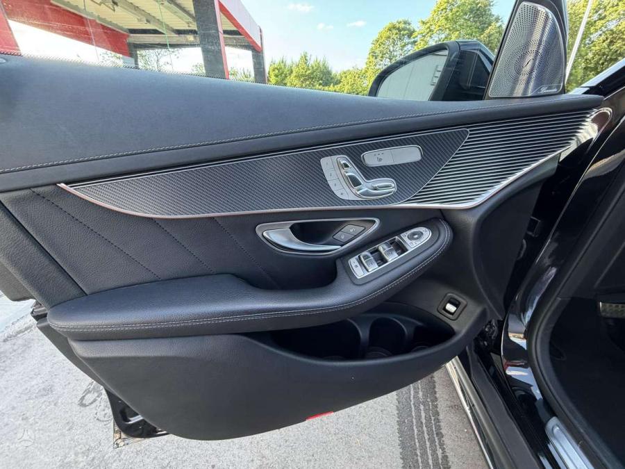 Melns Mercedes-Benz EQC 2020 Šauļi, ar dzinēja tilpumu 0.00 L un nobraukumu 183 tūkst. km par 26900 €, foto 14 vietnē AUTOMOTO.COM.LV