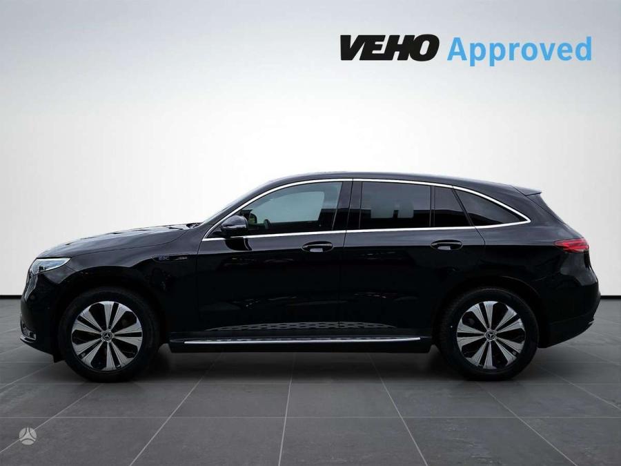 Black Mercedes-Benz EQC 2020 in Klaipeda, with an engine capacity of 0.00 L and mileage of 108 thousand km for 33000 €, photo 3 on AUTOMOTO.COM.LV