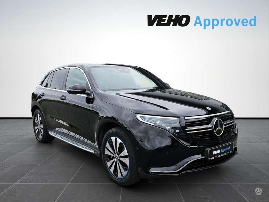 Black Mercedes-Benz EQC 2020 in Klaipeda, with an engine capacity of 0.00 L and mileage of 108 thousand km for 33000 €, photo 8 on AUTOMOTO.COM.LV