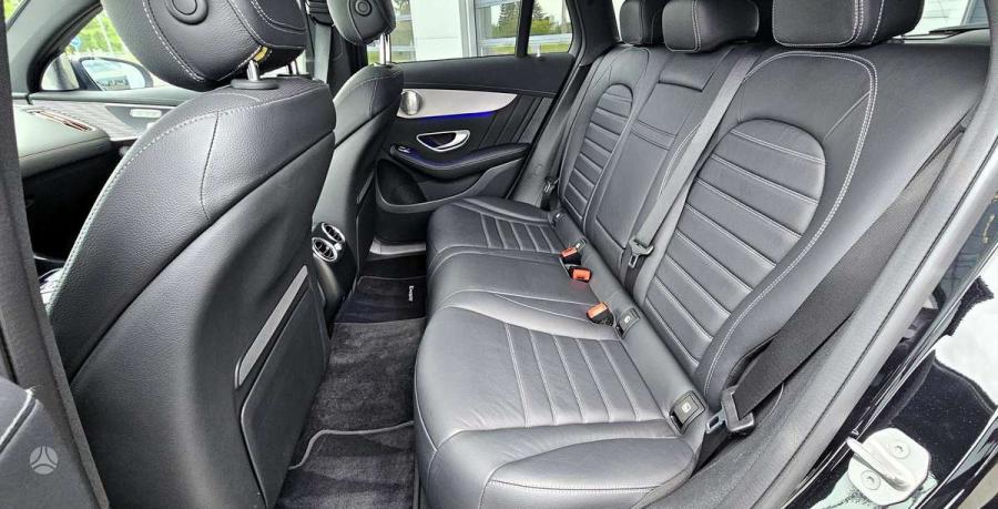 Black Mercedes-Benz EQC 2020 in Klaipeda, with an engine capacity of 0.00 L and mileage of 108 thousand km for 33000 €, photo 31 on AUTOMOTO.COM.LV