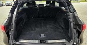 Black Mercedes-Benz EQC 2020 in Klaipeda, with an engine capacity of 0.00 L and mileage of 108 thousand km for 33000 €, photo 42 on AUTOMOTO.COM.LV